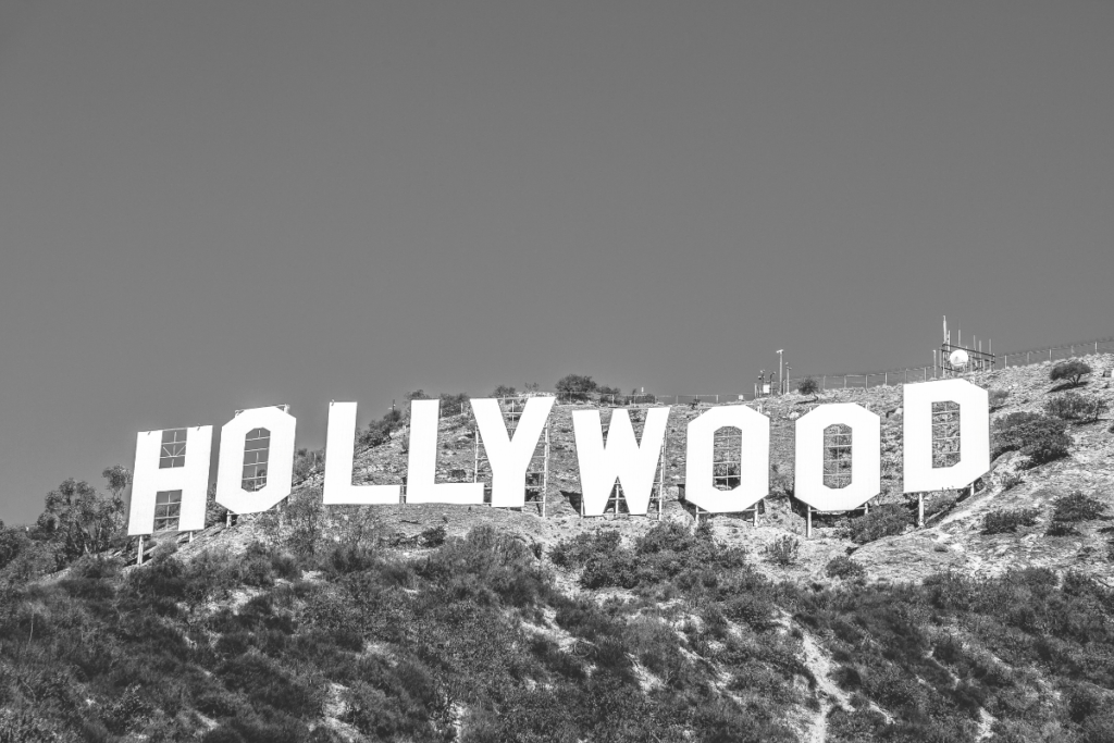 The 17 Best Classic Hollywood Movies of All Time - Hunter and Bligh