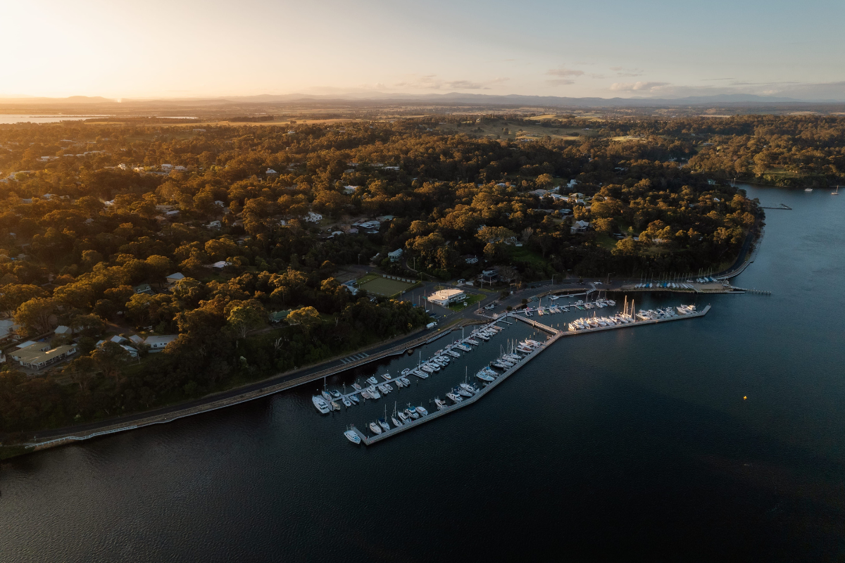 Paddler's Paradise: The 7 Best Kayaking Spots in Victoria - Hunter and ...